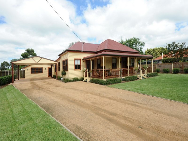 7 Briggs Street, Pittsworth, QLD 4356 - realestate.com.au