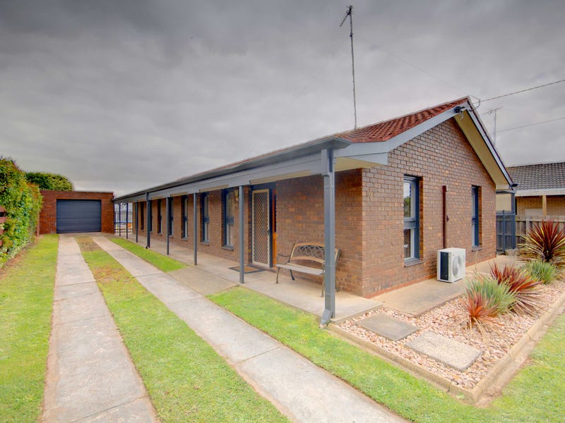 33 Harbour Drive, Sebastopol, Vic 3356 - Property Details