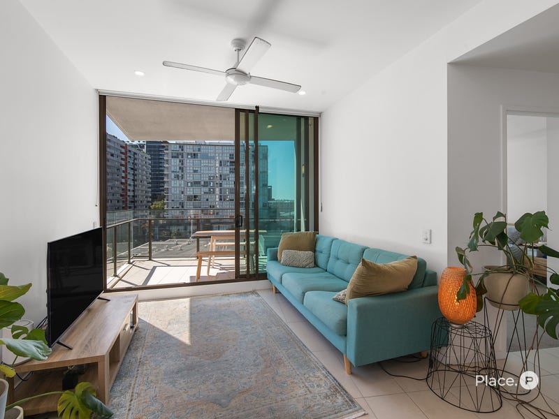 30611/24 Stratton Street, Newstead, Qld 4006 - Property Details