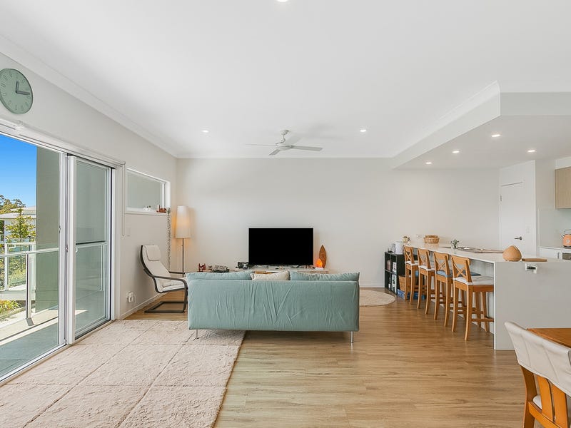 21/8 Croft Court, Tugun, Qld 4224 - Property Details