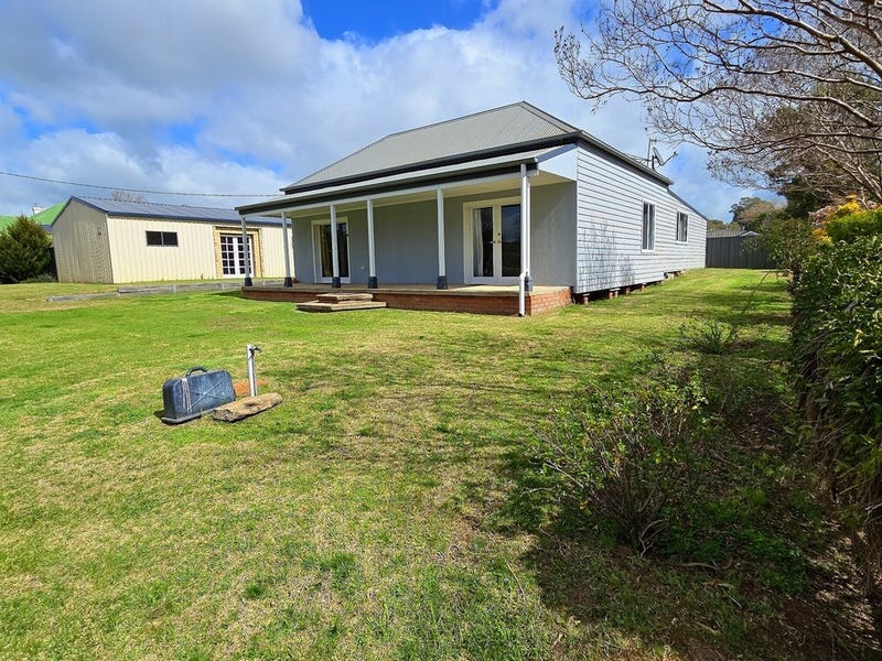 37 RAILWAY PARADE, Junee, NSW 2663 - Property Details