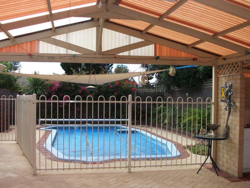 77 Council Avenue, Rockingham, WA 6168 - Property Details