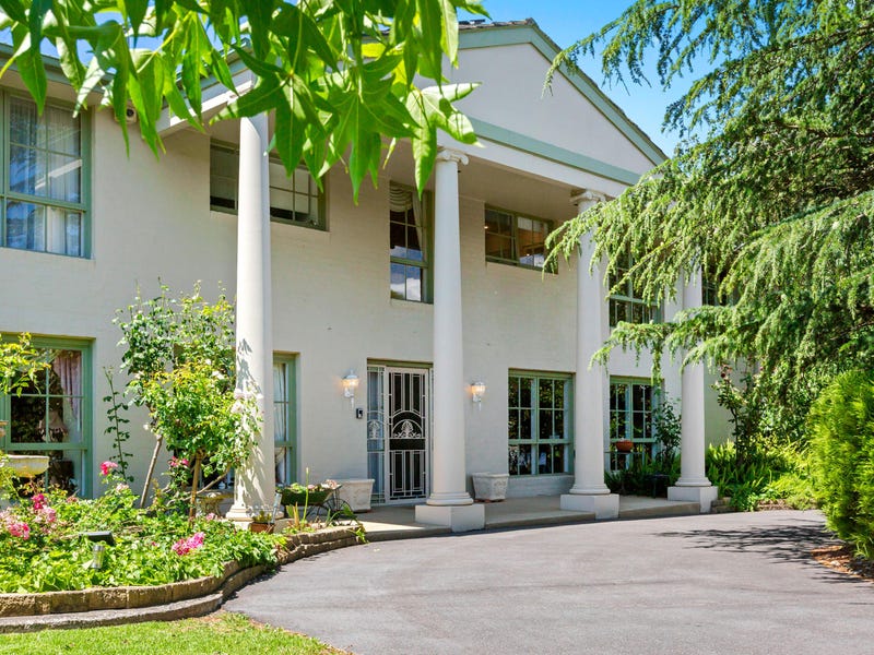 5 Manor House Drive, Mornington, VIC 3931 - realestate.com.au