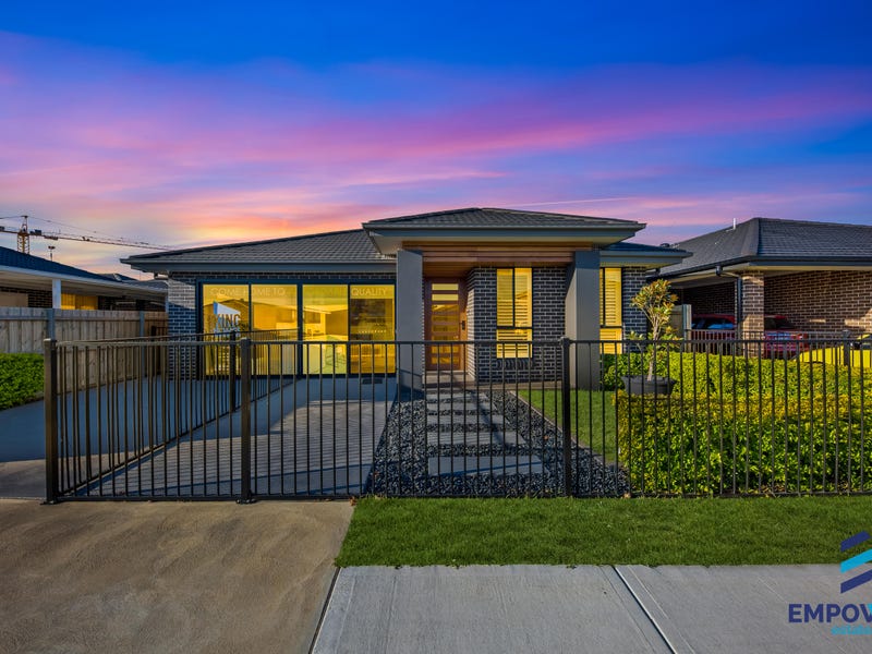 22 Dowie Drive, Claymore, NSW 2559 - Property Details