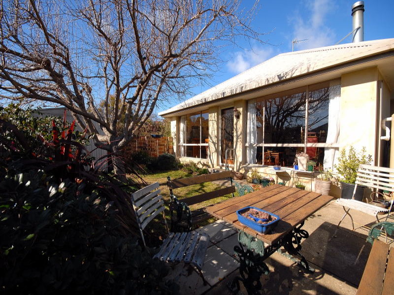 1/12 Coronation Avenue, Braidwood, NSW 2622 - realestate.com.au