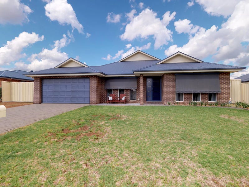 11 Durum Circuit, Dubbo, NSW 2830 - realestate.com.au