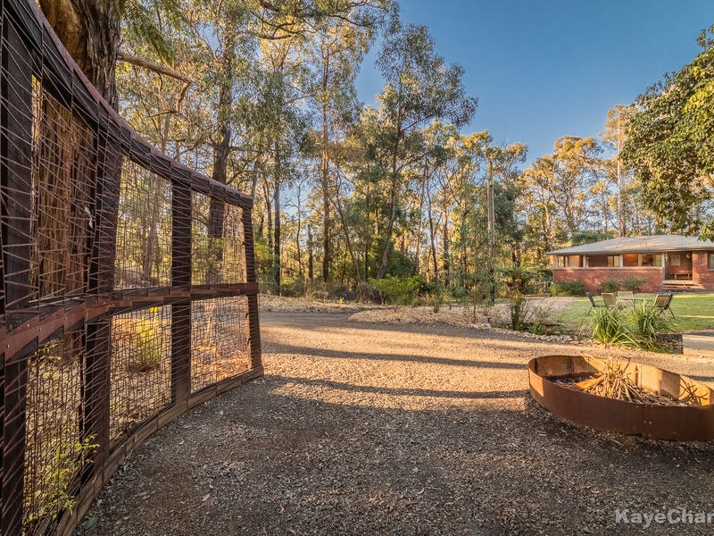 17 Springs Street, Cockatoo, VIC 3781 - realestate.com.au