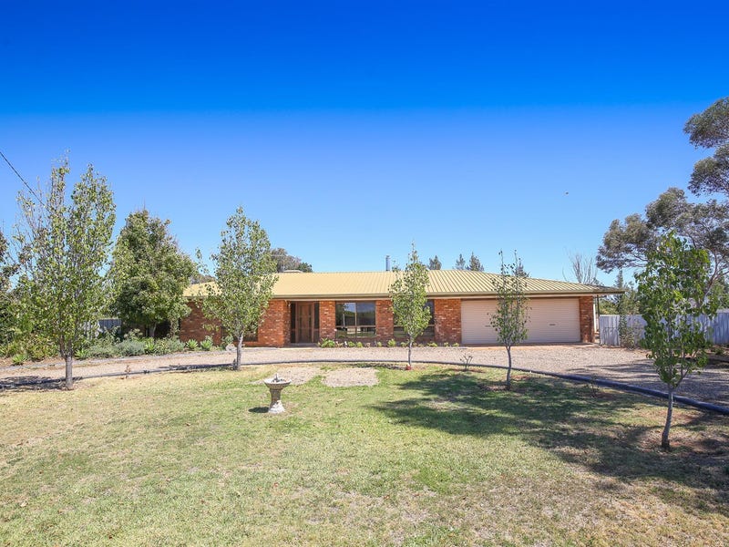 27 Main Avenue South, Merbein, Vic 3505 - Property Details