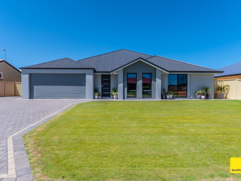 9 Salvaire Crescent, Lancelin, WA 6044 - Property Details