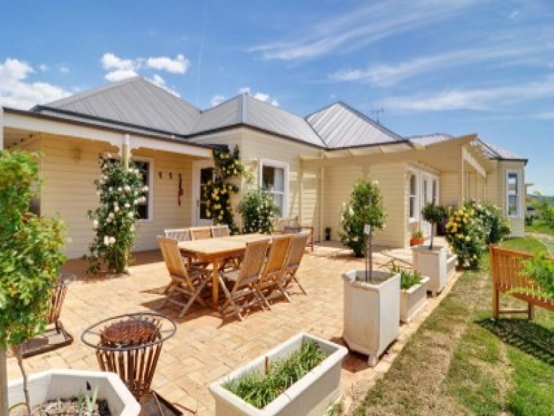 1443 Hoskinstown Road, Hoskinstown, NSW 2621 - realestate.com.au