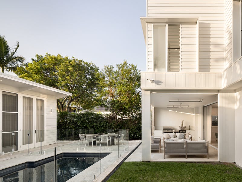 12 Windsor Street, Hamilton, Qld 4007 - Property Details