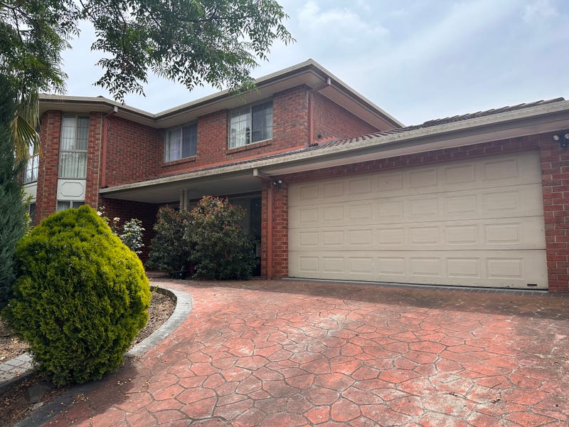 4 Gates Court, Roxburgh Park, VIC 3064 - realestate.com.au