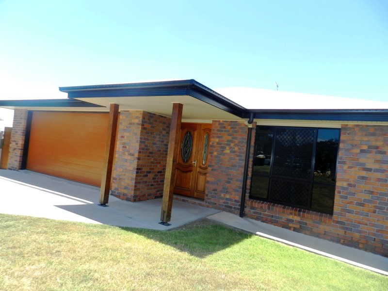 32 Larcom Rise, West Gladstone, QLD 4680 - realestate.com.au