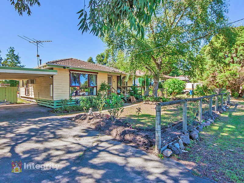 18 Flora Avenue, Badger Creek, VIC 3777 - realestate.com.au