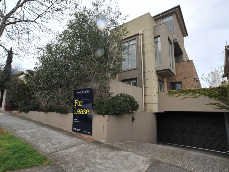 2/496 Toorak Road, Toorak, VIC 3142 - realestate.com.au