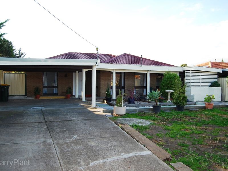 4 Trafalgar Street, Albanvale, VIC 3021 - realestate.com.au