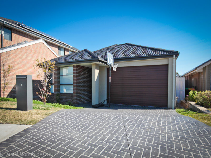 5 Matilda Lane, Glenfield, NSW 2167 - Property Details