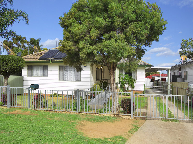 14 Southview Street, Tamworth, NSW 2340 - Property Details