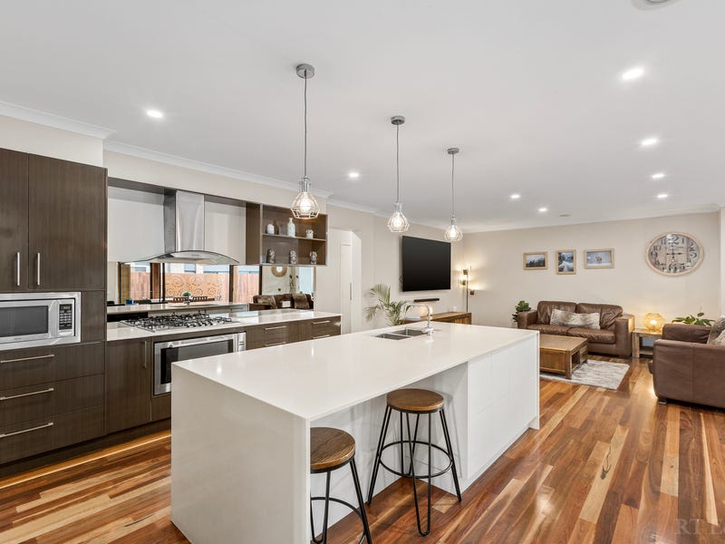 65 Village Green Drive, Leopold, Vic 3224 - Property Details