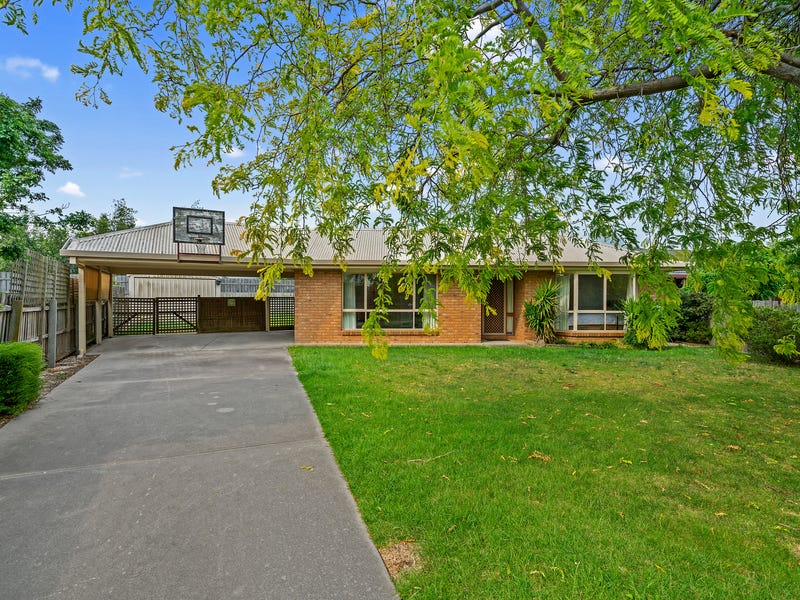 11 Rachel Court, Sale, Vic 3850 - Property Details