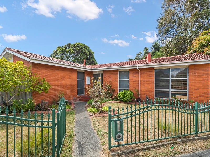 35 Silver Avenue, Frankston North, VIC 3200 - realestate.com.au