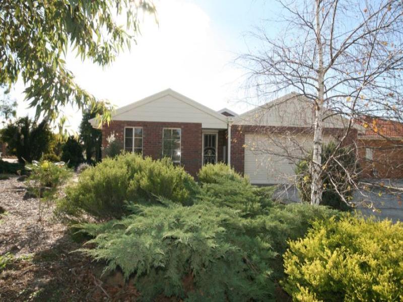 12 Jillard Walk, Hoppers Crossing, VIC 3029 - realestate.com.au