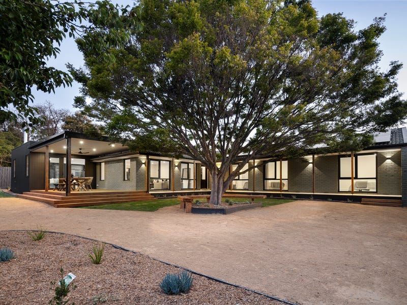 14 Netherplace Drive, Frankston, Vic 3199 - Property Details
