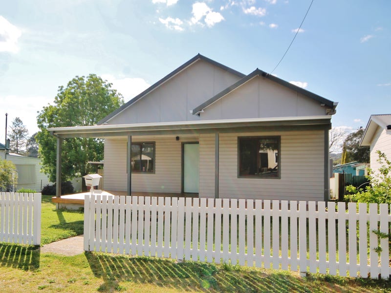 30 Murringo Street, Young, NSW 2594 - realestate.com.au