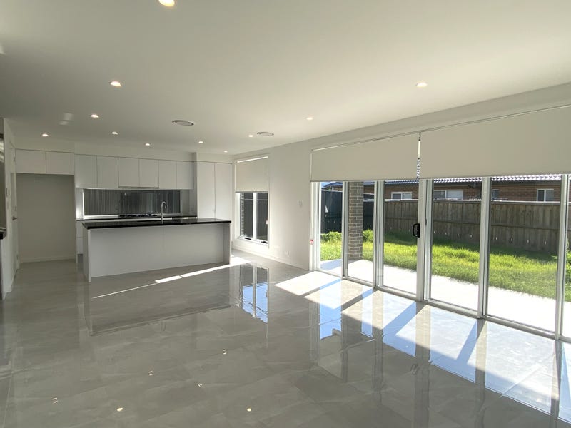 5 Bedroom Houses for Rent in Austral, NSW 2179 (+3 locations ...