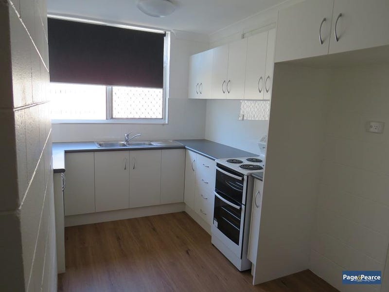 1/32 Carr Street, Hermit Park, QLD 4812 - realestate.com.au