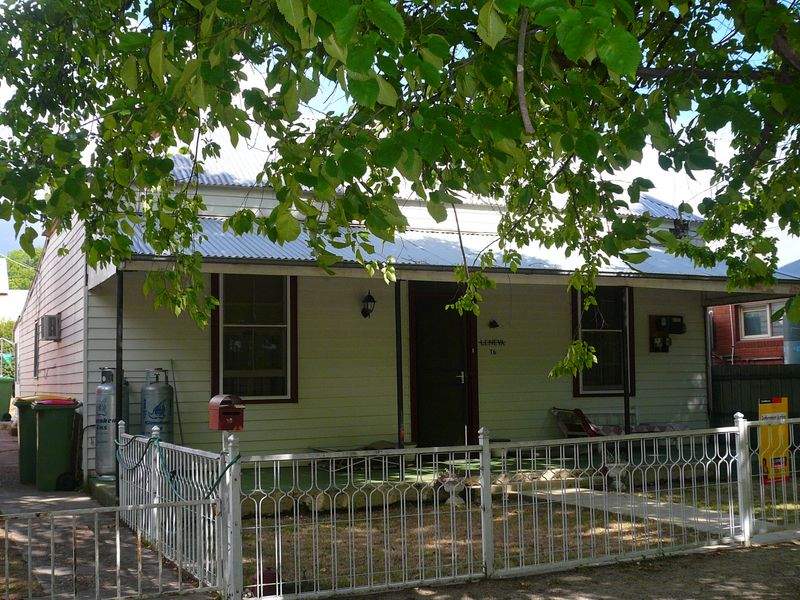 16 Finch Street, Beechworth, Vic 3747 - Property Details