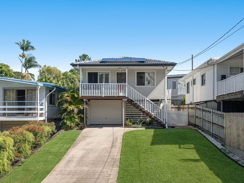 305 Whites Road, Lota, Qld 4179 - Property Details