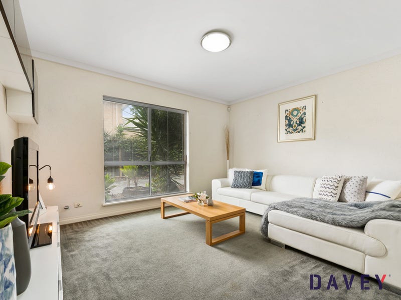 7B Decima Street, Innaloo, WA 6018 - Property Details