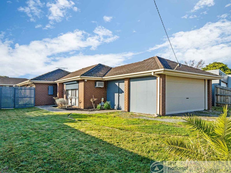 37 Ruffy Drive, Cranbourne, Vic 3977 - Property Details