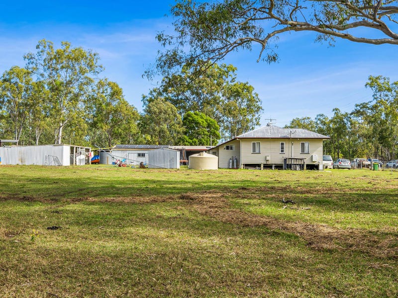 Studio Bedroom Properties for Sale in Walloon, QLD 4306 Pg. 8 ...