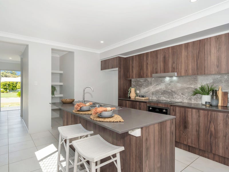 33 Yumba Circuit, Mount Louisa, QLD 4814 - realestate.com.au