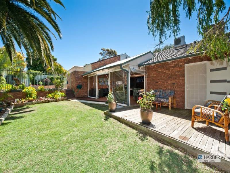 17 Dundee Court, Duncraig, WA 6023 - realestate.com.au