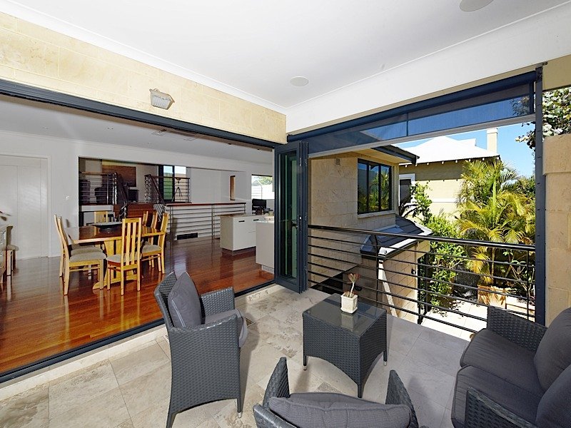 Sold Property Prices & Auction Results in Cottesloe, WA 6011 (+2 ...