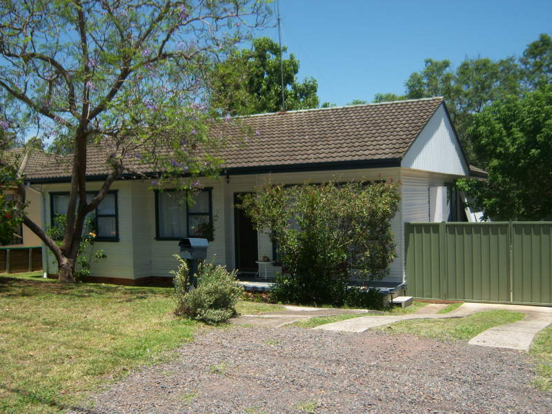 11 Springfield Place, Penrith, NSW 2750 - realestate.com.au