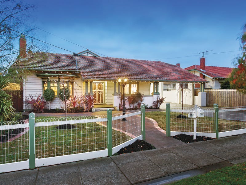 19 Hotham Street, Hughesdale, VIC 3166 - realestate.com.au