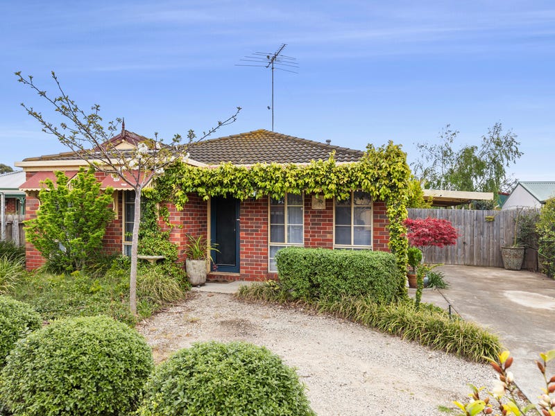 16 Mervyn Court, St Albans Park, VIC 3219 - realestate.com.au