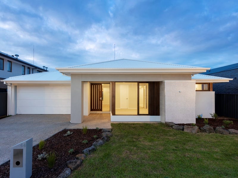 44 Shortridge Drive, Lucas, VIC 3350 - realestate.com.au