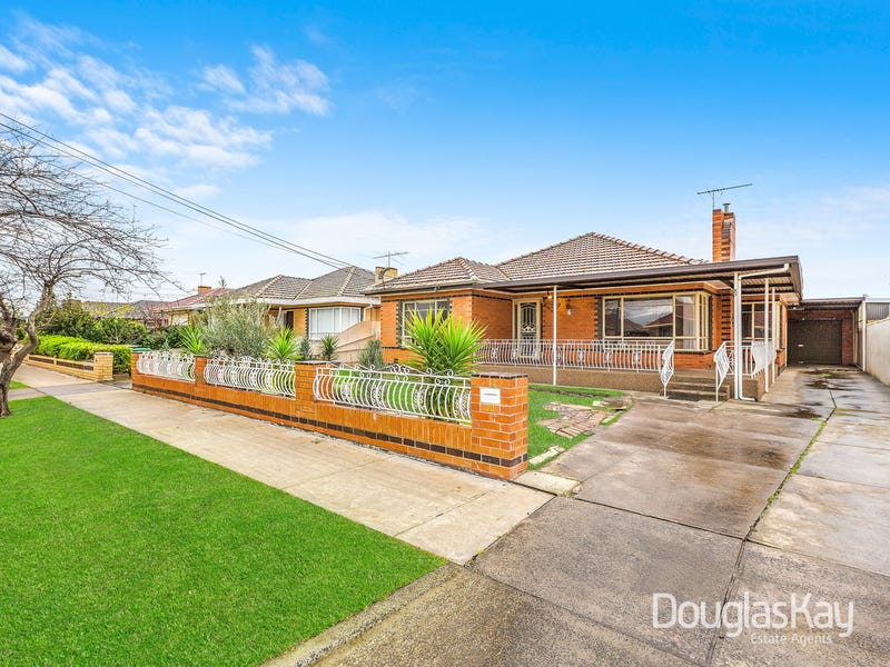 30 Hall Street, Sunshine West, VIC 3020 - realestate.com.au