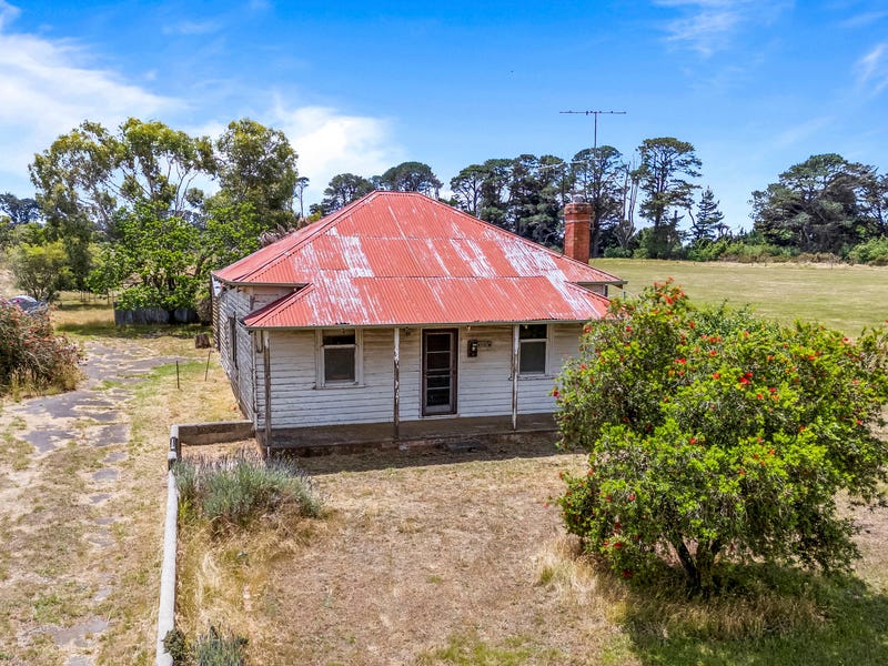 555 Weatherboard Road, Learmonth, Vic 3352 - Property Details