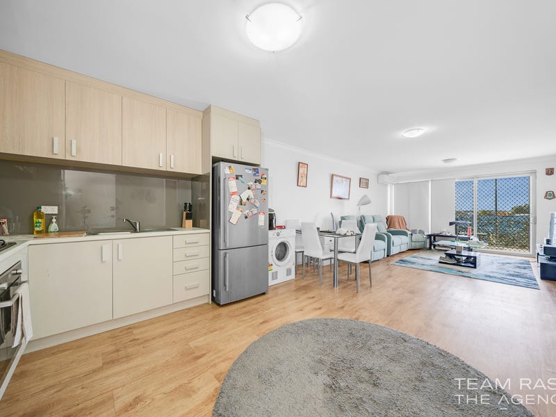 9/24 Haverhill Road, Butler, WA 6036 - Property Details