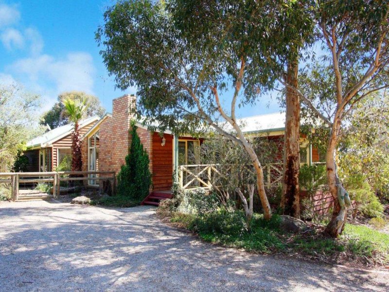 1095 Yan Yean Road, Doreen, VIC 3754 - realestate.com.au