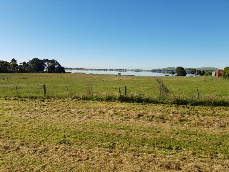 530 Weatherboard Road, Learmonth, Vic 3352 - Property Details