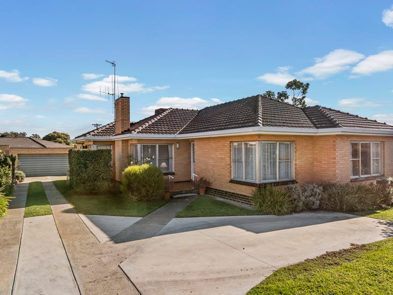 108 Edwards Road, Kennington, Vic 3550 - Property Details