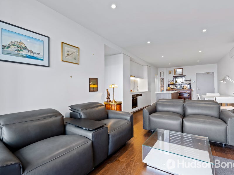 402/5 Elgar Court, Doncaster, VIC 3108 - realestate.com.au