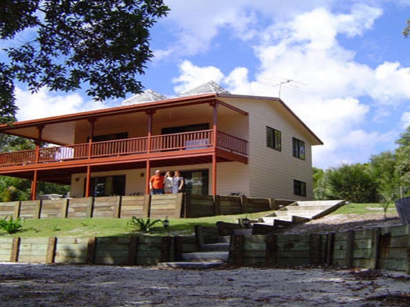 57 The Strand, Bulwer, QLD 4025 - realestate.com.au